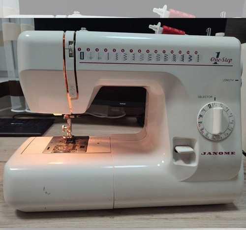 Швейная машинка janome 659