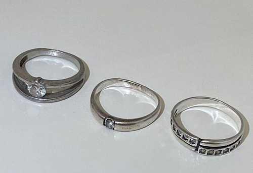 Серебряные кольца с фианитами