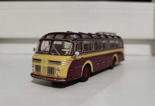 Модель автобуса 1:72