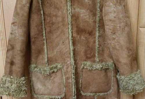 Пальто демисезонное 48 размер, жилет стеганый