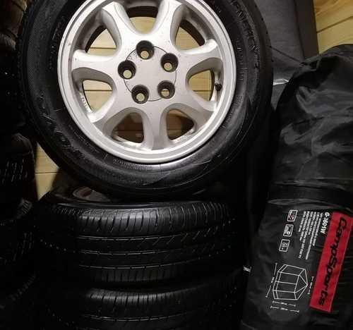 Toyo NanoEnergy 3 185/65 R14