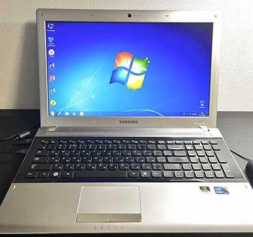 Ноутбук Samsung NP-RV511