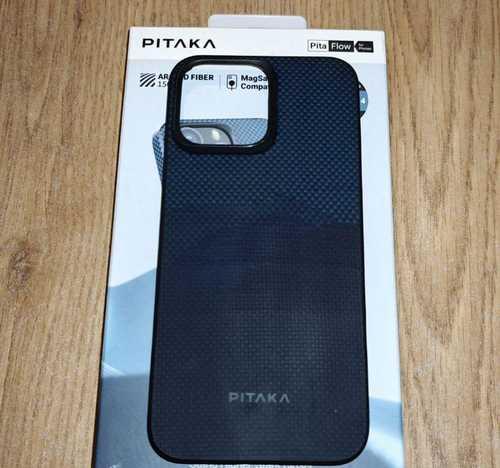 Чехол на iPhone 15 pro max pitaka