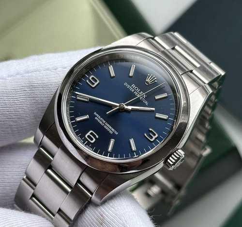 Rolex Oyster Perpetual 36mm. 116000. Blue Dial