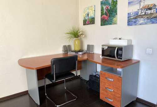 Продам письменный стол для офиса. 160 см *160 см