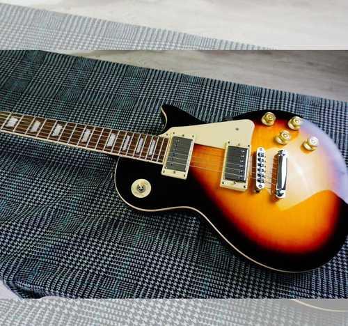 Les Paul, электрогитара