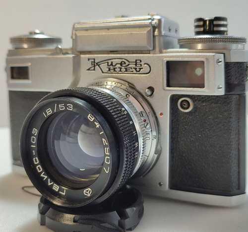 Фотоаппарат Киев 4М + Гелиос-103, 1984 г. рабочий