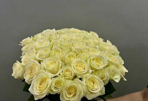 Белые розы букеты с доставкой свежие розы