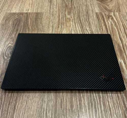 Lenovo thinkpad x1 carbon Gen 8 i5-10 16/512 4K