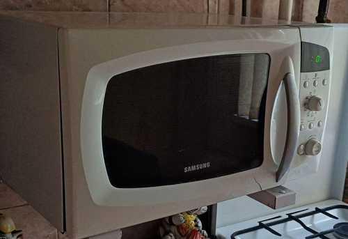 Микроволновая печь Samsung C105AFR
