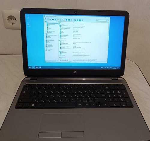 Ноутбук 15" HP 15-r163nr