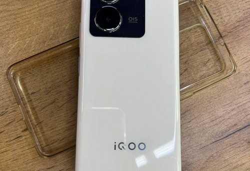 vivo iQOO Z8, 8/256 ГБ