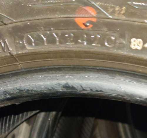 Yokohama Ice Guard IG55 215/55 R17