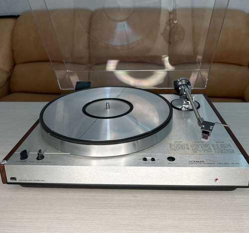 Проигрыватель винила luxman PD-375