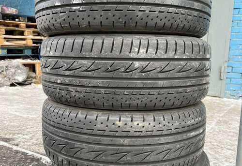 Bridgestone Playz PX 215/50 R17