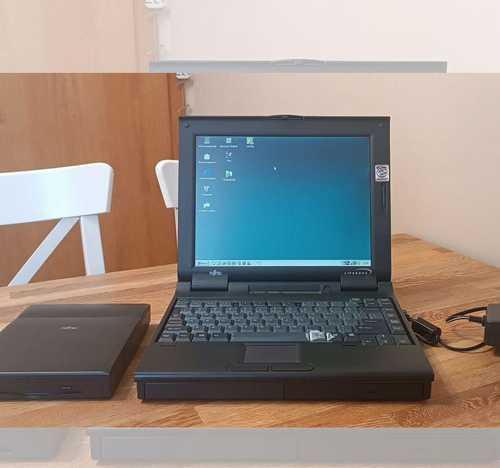 Ретро ноутбук Fujitsu LifeBook 555Tx