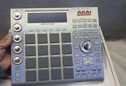 Akai MPC studio 1