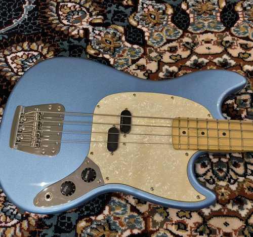 Squier classic vibe mustang bass