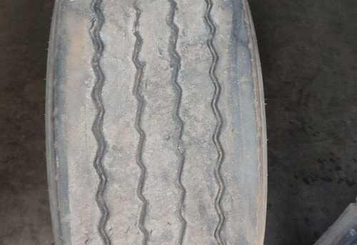 Грузовые шины Б/У 385 65 R22.5 Pirelli на диске