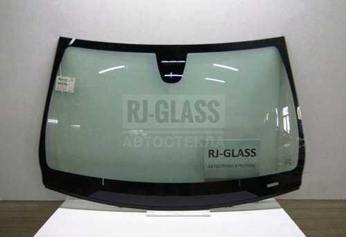 Лобовое стекло на Mercedes CLA (C117)