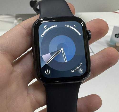 Часы apple watch se 44 mm