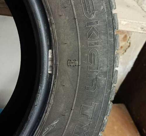 Nokian Tyres HT SUV 215/65 R16