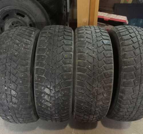 Kumho I'Zen Wis KW19 185/65 R14