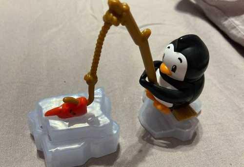Игрушка пингвин с удочкой из киндера