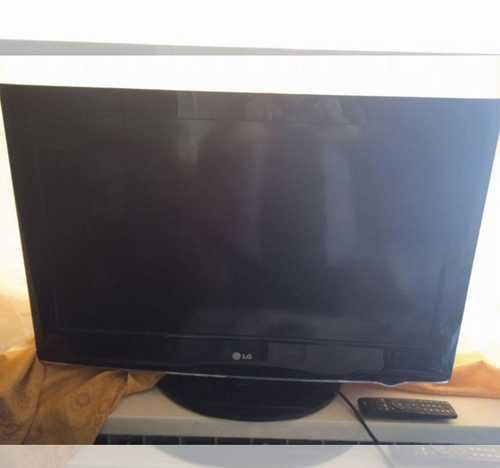 Телевизор LG 32 LH3000