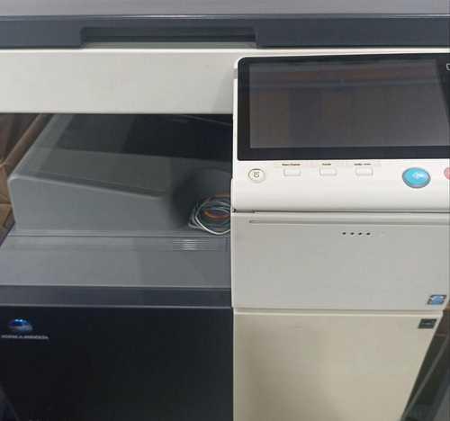 Konica minolta bizhub c224e
