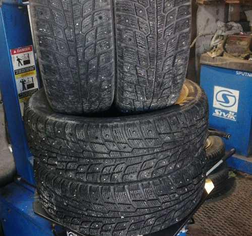 Michelin X-Ice 175/65 R14 82T