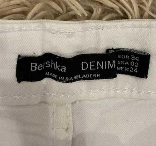 Шорты Bershka