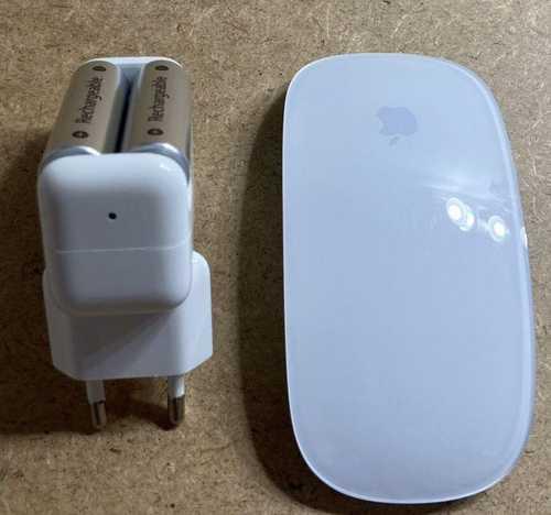 Мышь Apple Magic Mouse A1296   зарядка и батарейки