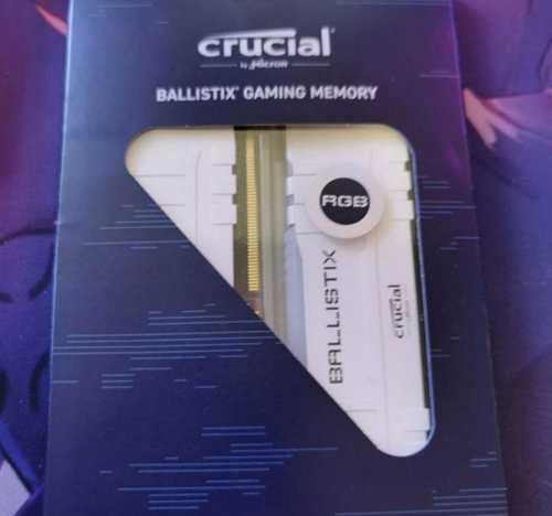 DDR4 Crucial KIT 16GB 2*8GB, 3000 argb Белая white