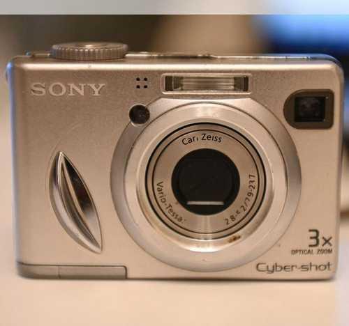 Цифровой фотоаппарат Sony Cyber Shot DSC-W5