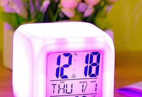 Будильник куб с термометром и подсветкой