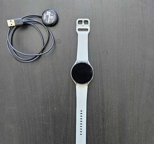 Samsung Galaxy Watch 4