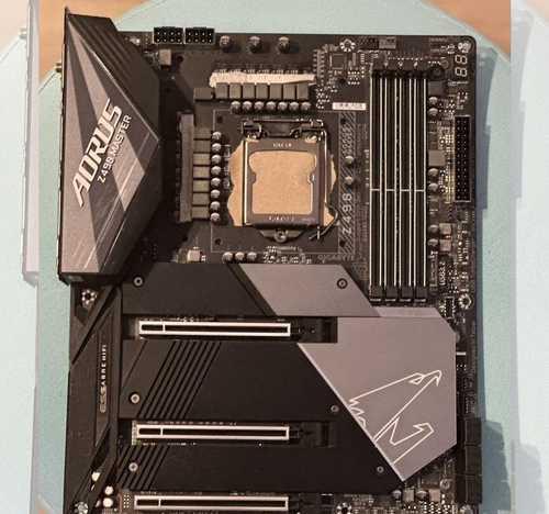 Aorus Z490 Master Waterforce