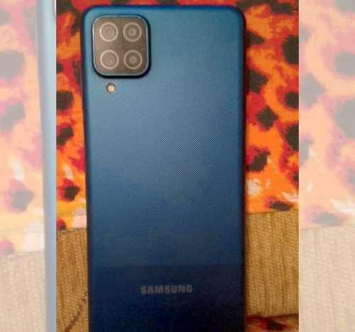 Samsung Galaxy A12, 4/64 ГБ