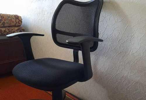 Компьютерное кресло Икеа