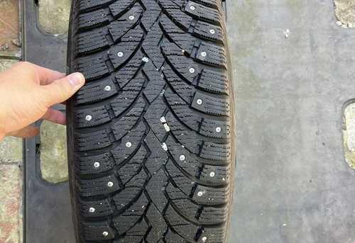 Pirelli Formula Ice 215/60 R17