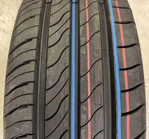 Viatti Strada 2 (V-134) 195/65 R15 95V