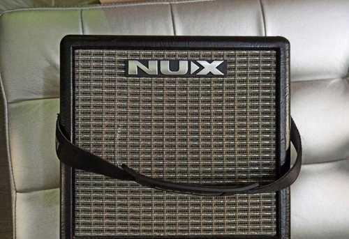Гитарный комбоусилитель NUX mighty 8bt цифровой