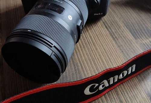 Зеркальный фотоаппарат Canon eos 7D Mark II