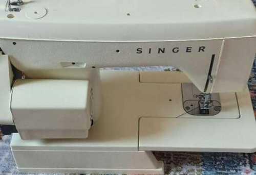 Электрическая швейная машина Singer 1802