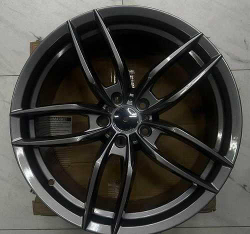 Диски новые Mercedes r19 5x112 разноширокие