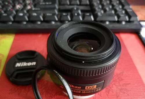 Объектив Nikkor 35 mm. f/1.8