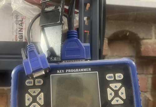 Программатор для автомобильных ключей SKP900