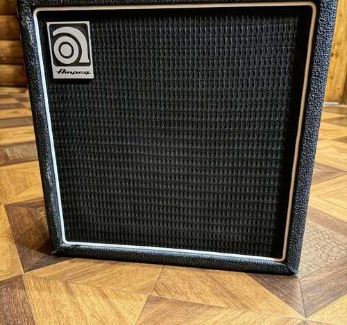 Басовый комбоусилитель ampeg 25 watt