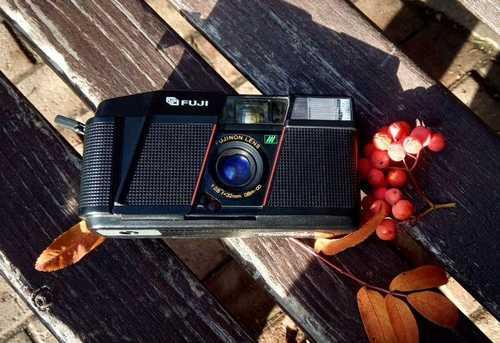 Пленочный фотоаппарат Fuji